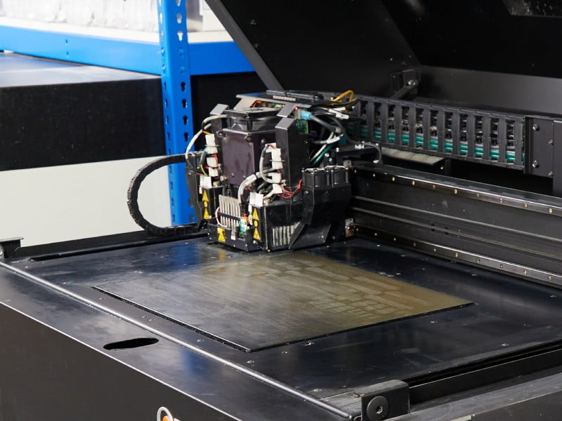 PolyJet 3D Printing Service | Multi-Material Prototypes | IPFL